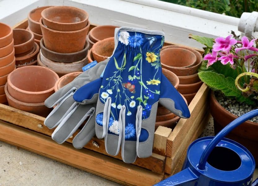 5 accessoires et outils indispensables pour débuter le jardinage